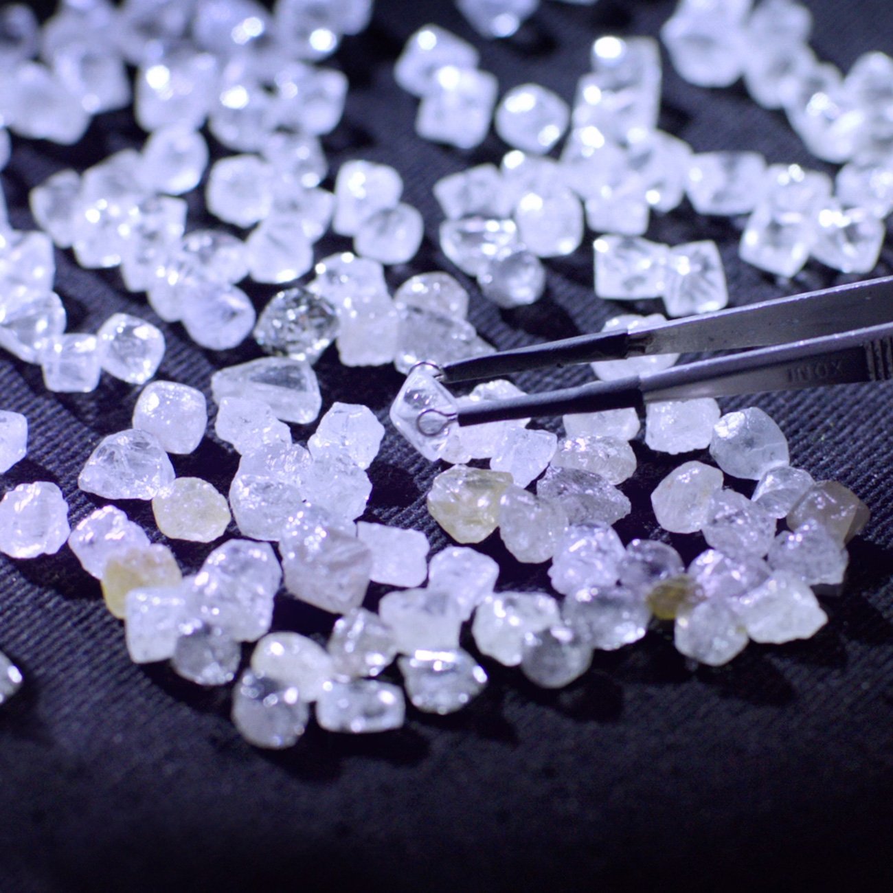 Hearts On Fire - Noble Jewelers Aruba